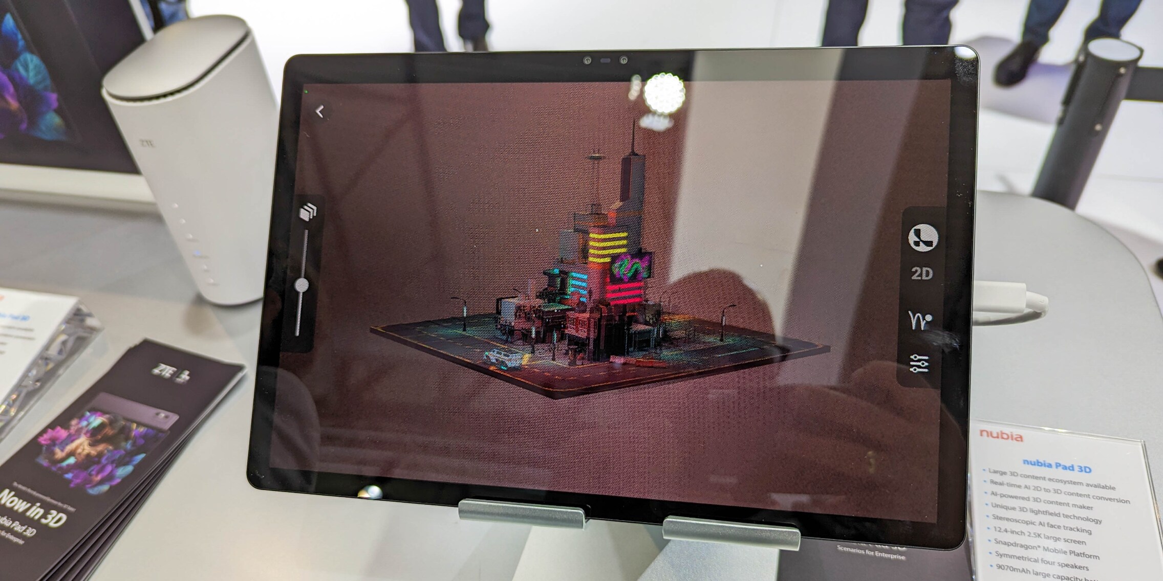 3D-tablet zonder bril: Nubia Pad 3D te zien op MWC - Galaxus